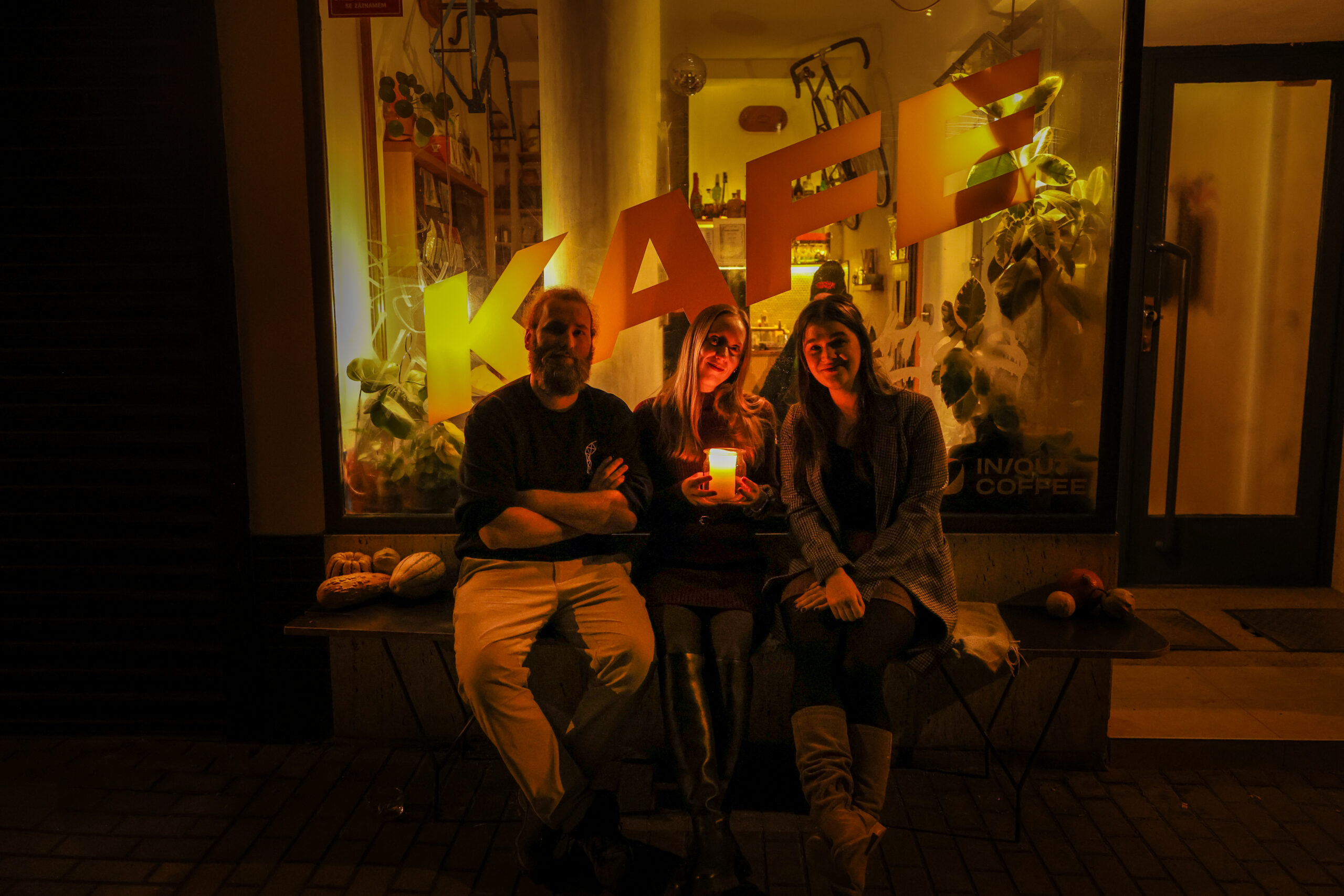 IO coffee Brno – Víkendový espressobar v Brně na Pellicově.